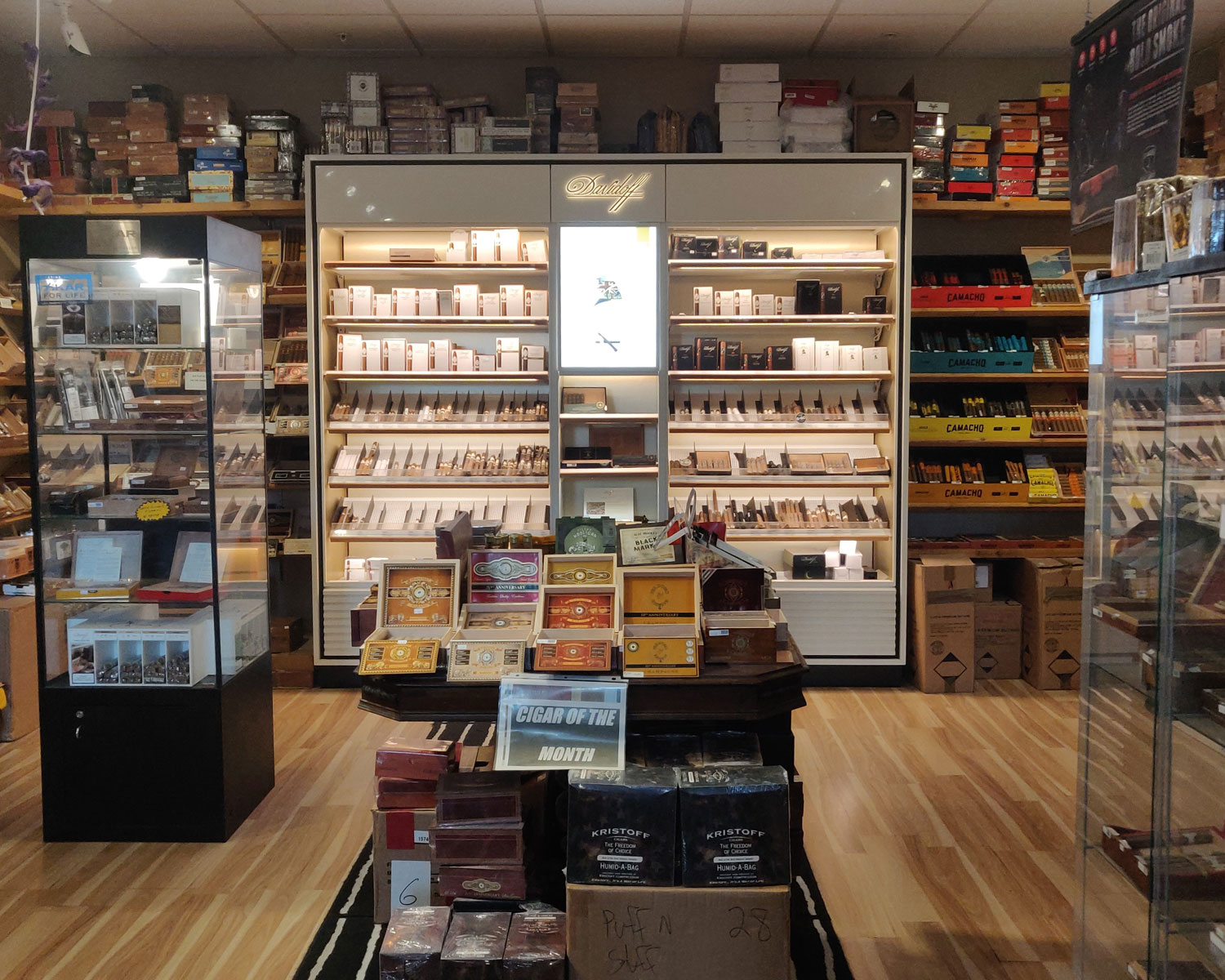 About us - Puffs'n'Stuff / Jernigan's